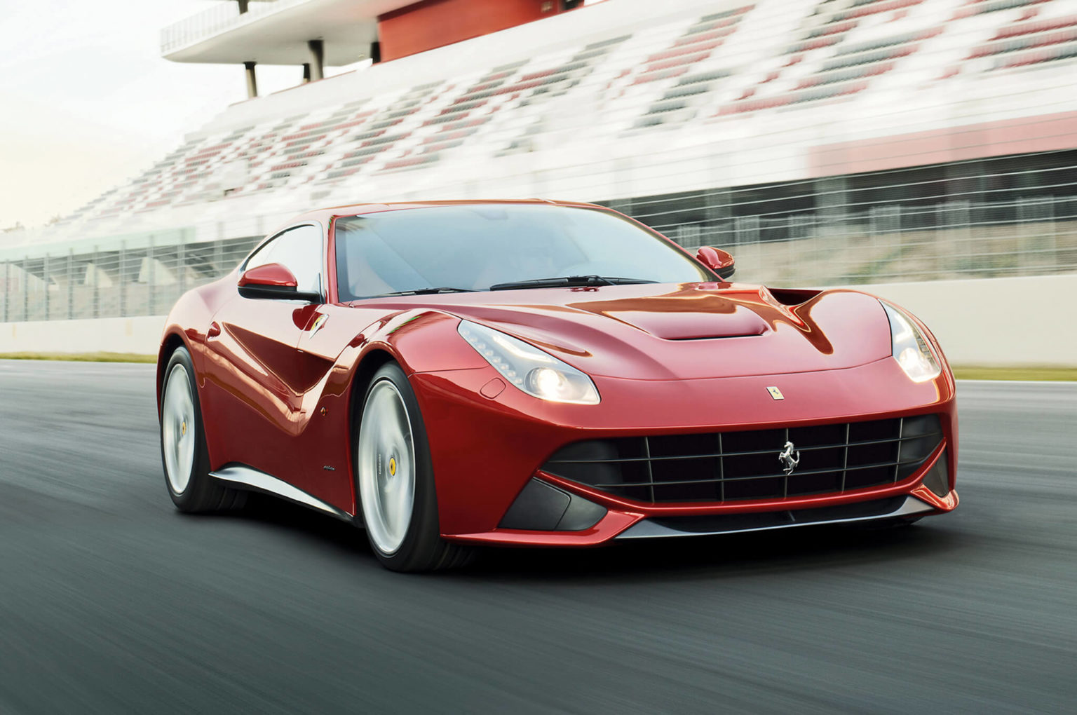 5 Ferraris that are Amazing for Mods and Custom Building