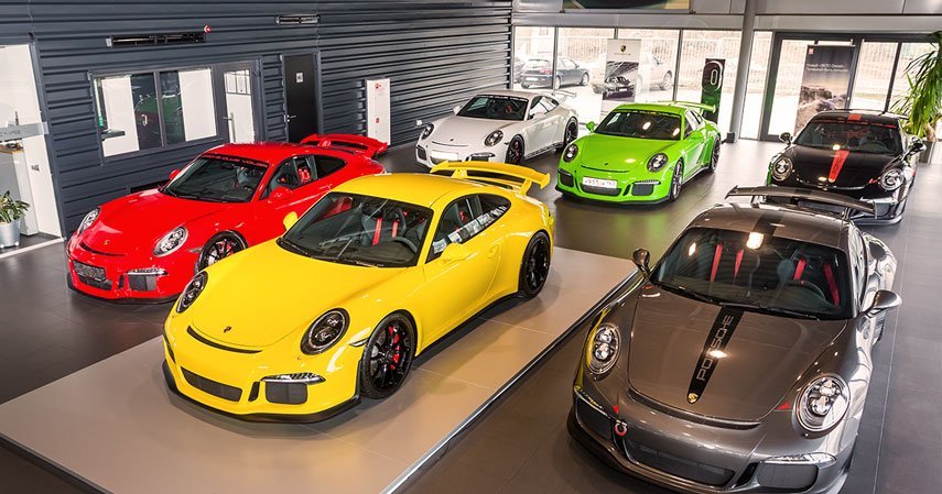 Choosing a Car Color that Sticks the Resale Arena